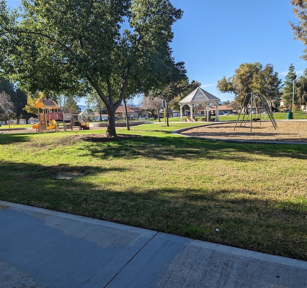 Collett Park | Soccer Field in Riverside, CA | soccer-fields.com
